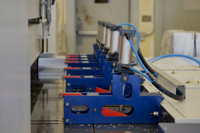 DSC_0105 – Hendrick Manufacturing